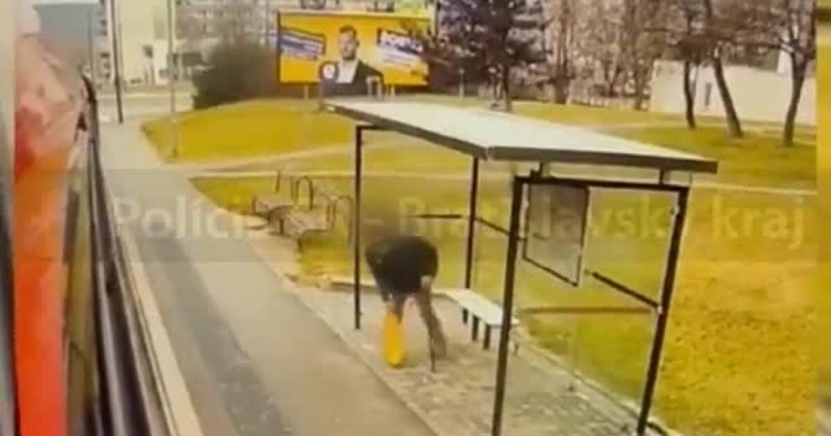Len pre silné povahy: MRAZIVÉ VIDEO nehody v Bratislave, TAKTO sa to stalo! Len pre silné povahy: MRAZIVÉ VIDEO nehody v Bratislave, TAKTO sa to stalo!