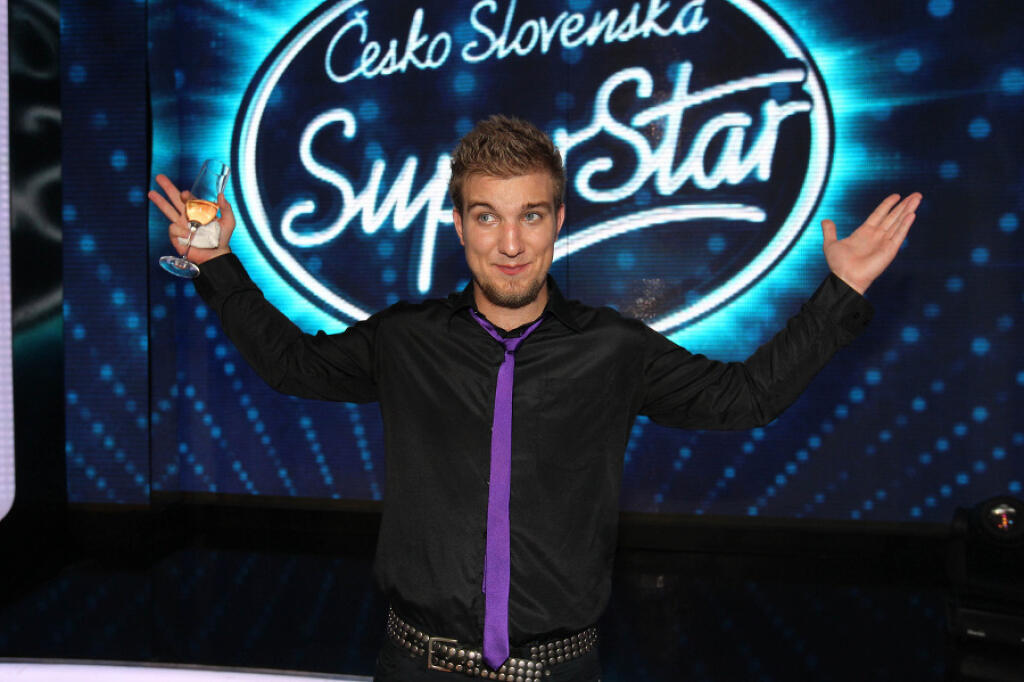 Spevák Lukáš Adamec Po škandále Prekvapil Nečakanou Fotkou Odpustila