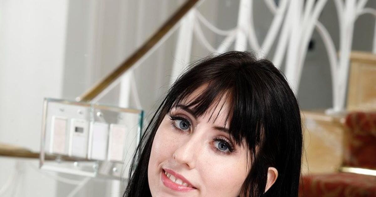 Daphne Dare Dievča Ktoré Ukáže Vždy Viac Ako čakáte 15
